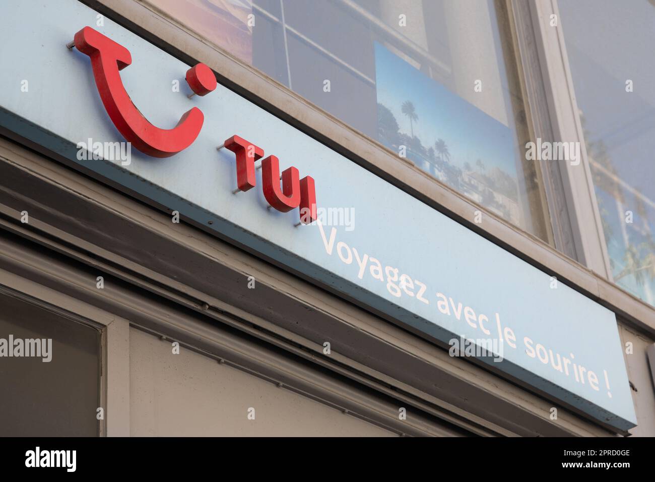 Tui logotype hi-res stock photography and images - Alamy