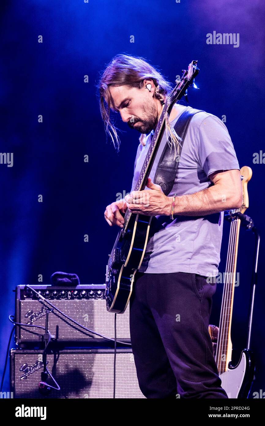 Big thief photos hi-res stock photography and images - Alamy
