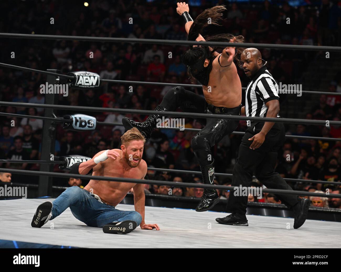 Sunrise FL, USA. 26th Apr, 2023. Orange Cassidy Vs Bandido during The AEW Wrestling Dynamite at ...