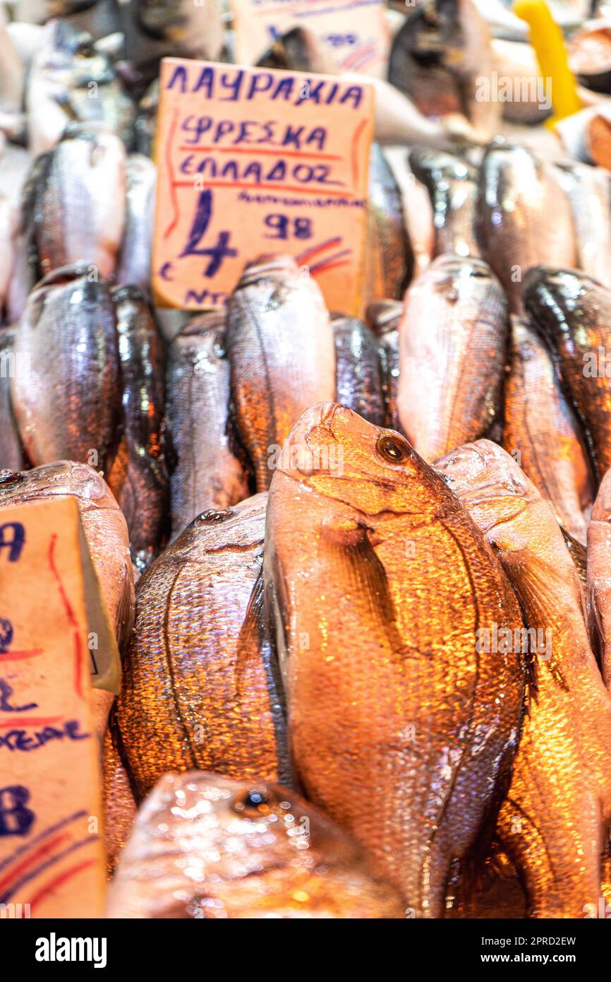 Fresh fish market hi-res stock photography and images - Alamy