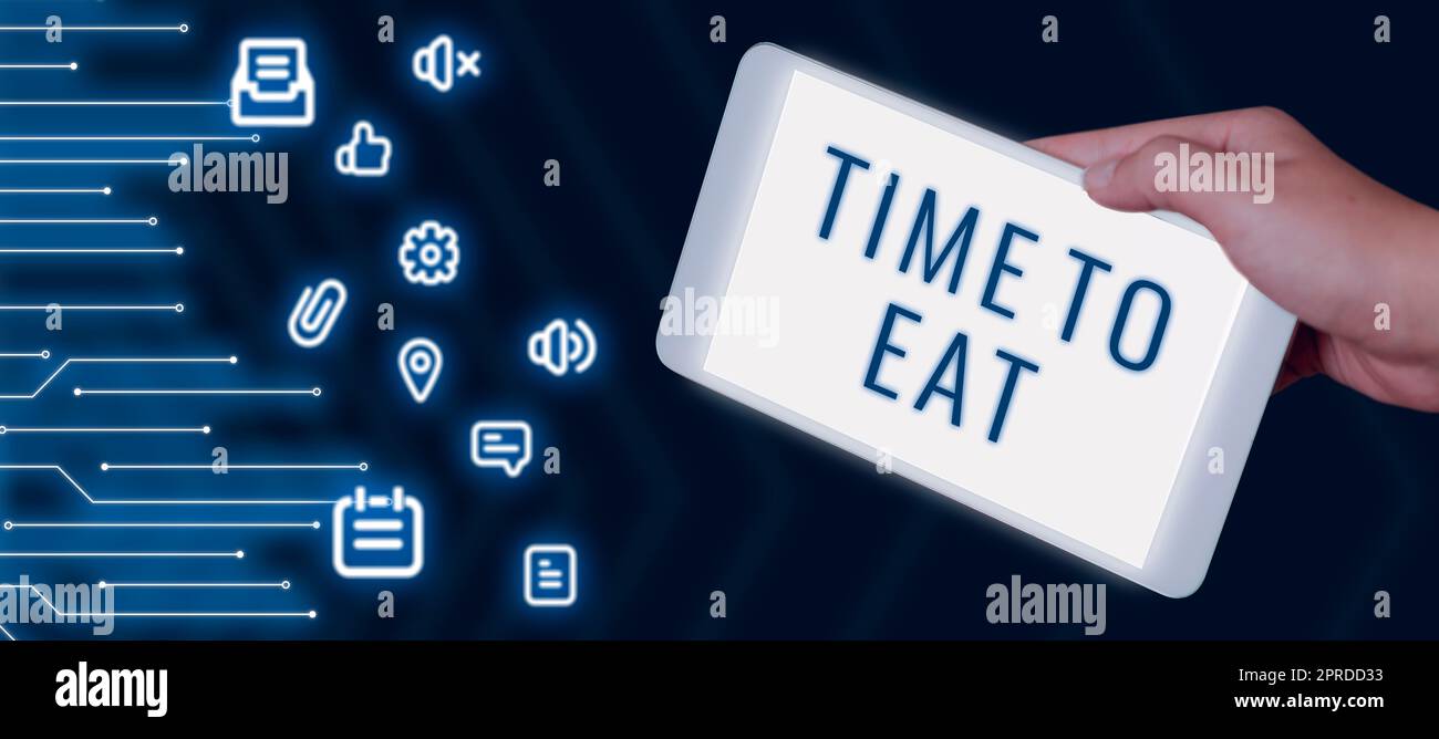 Text showing inspiration Time To Eat. Conceptual photo Right moment to ...