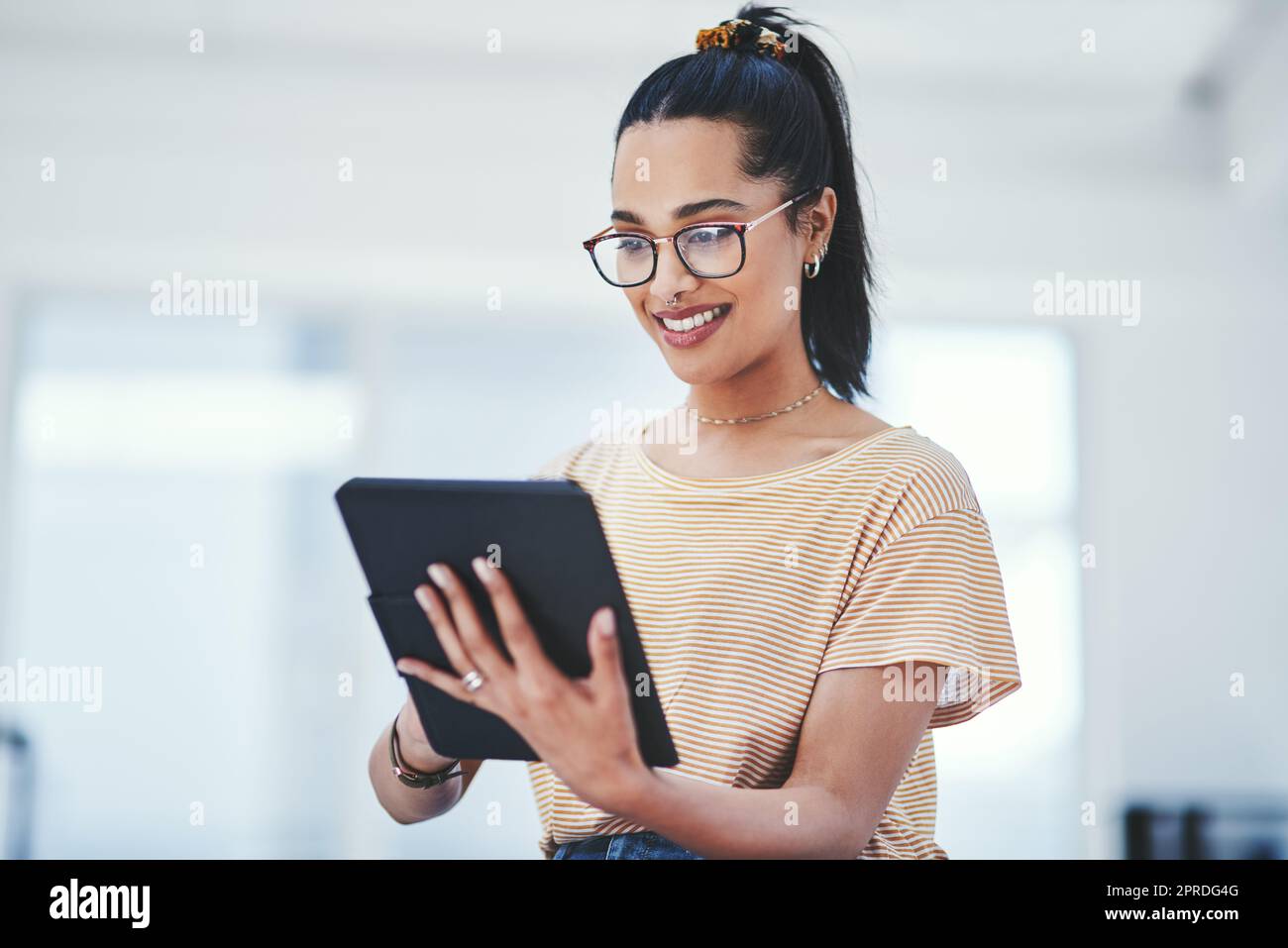 Need changes hi-res stock photography and images - Alamy