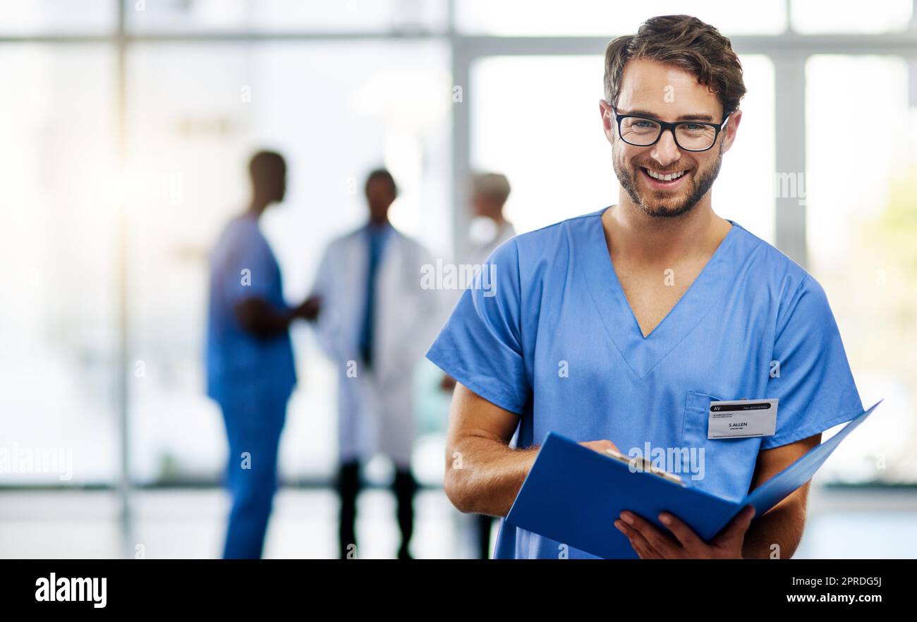 Reading the form hi-res stock photography and images - Alamy