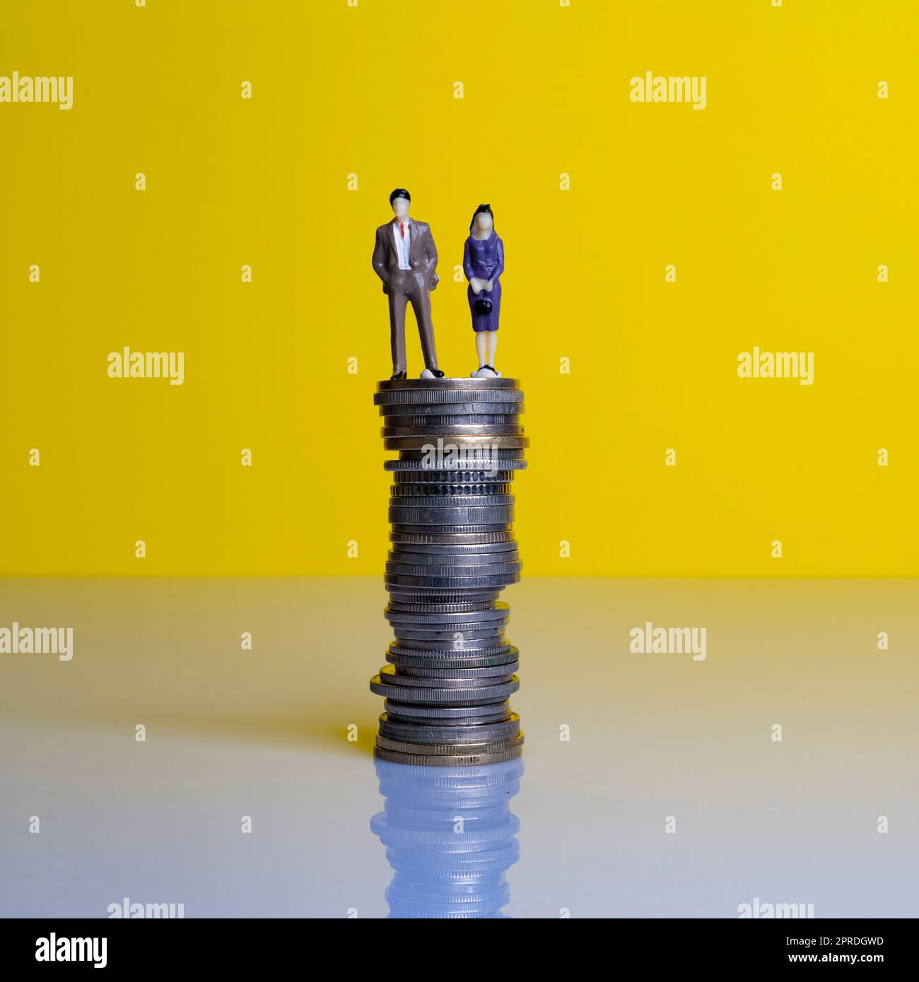 economic contribution to families Stock Photo - Alamy