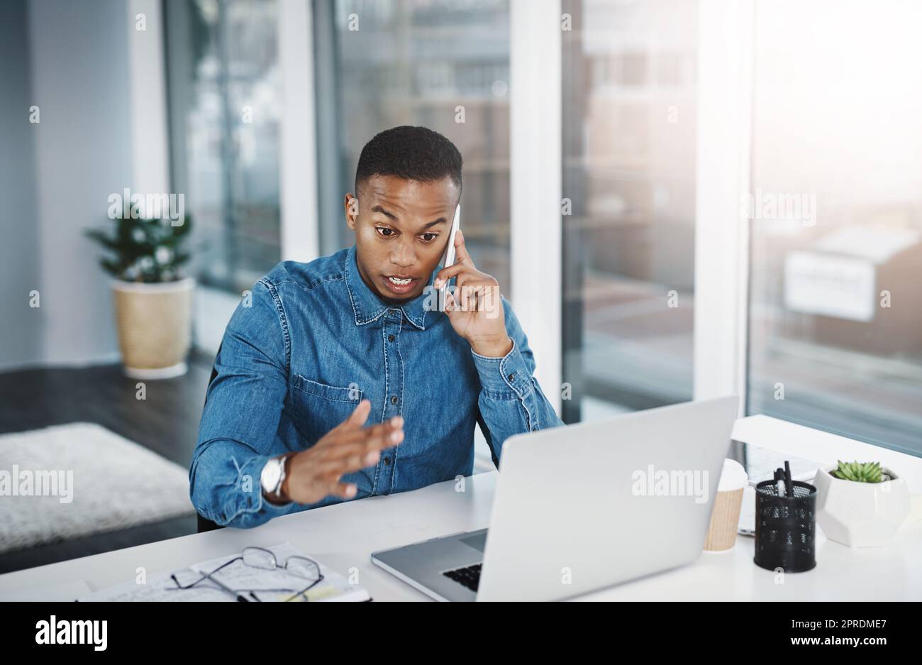 Issue the call hi-res stock photography and images - Alamy