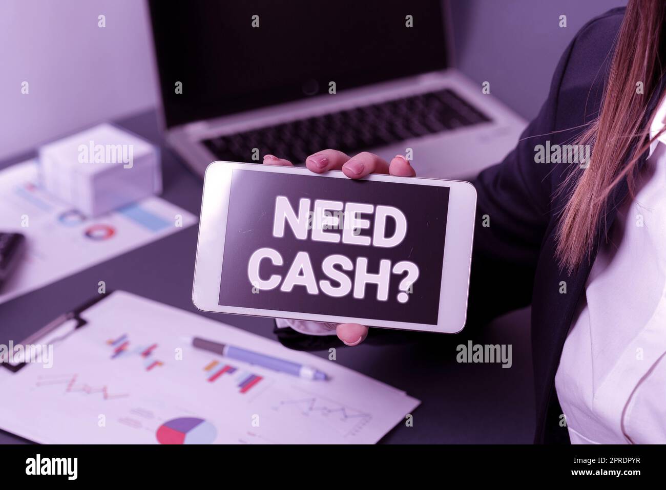 Hand asking money hi-res stock photography and images - Alamy