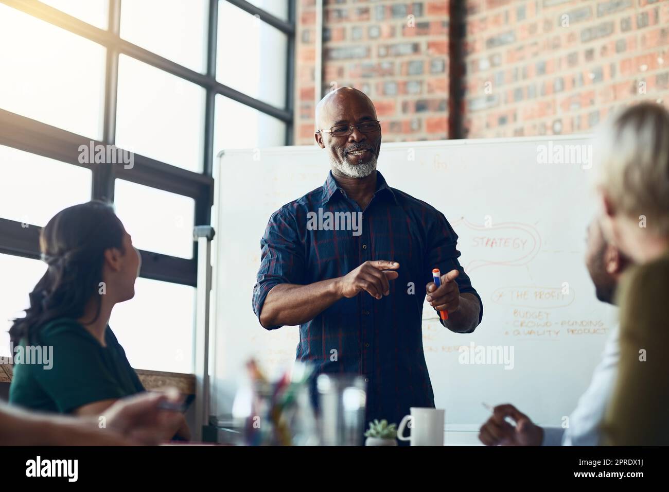Senior management team meeting hi-res stock photography and images - Alamy