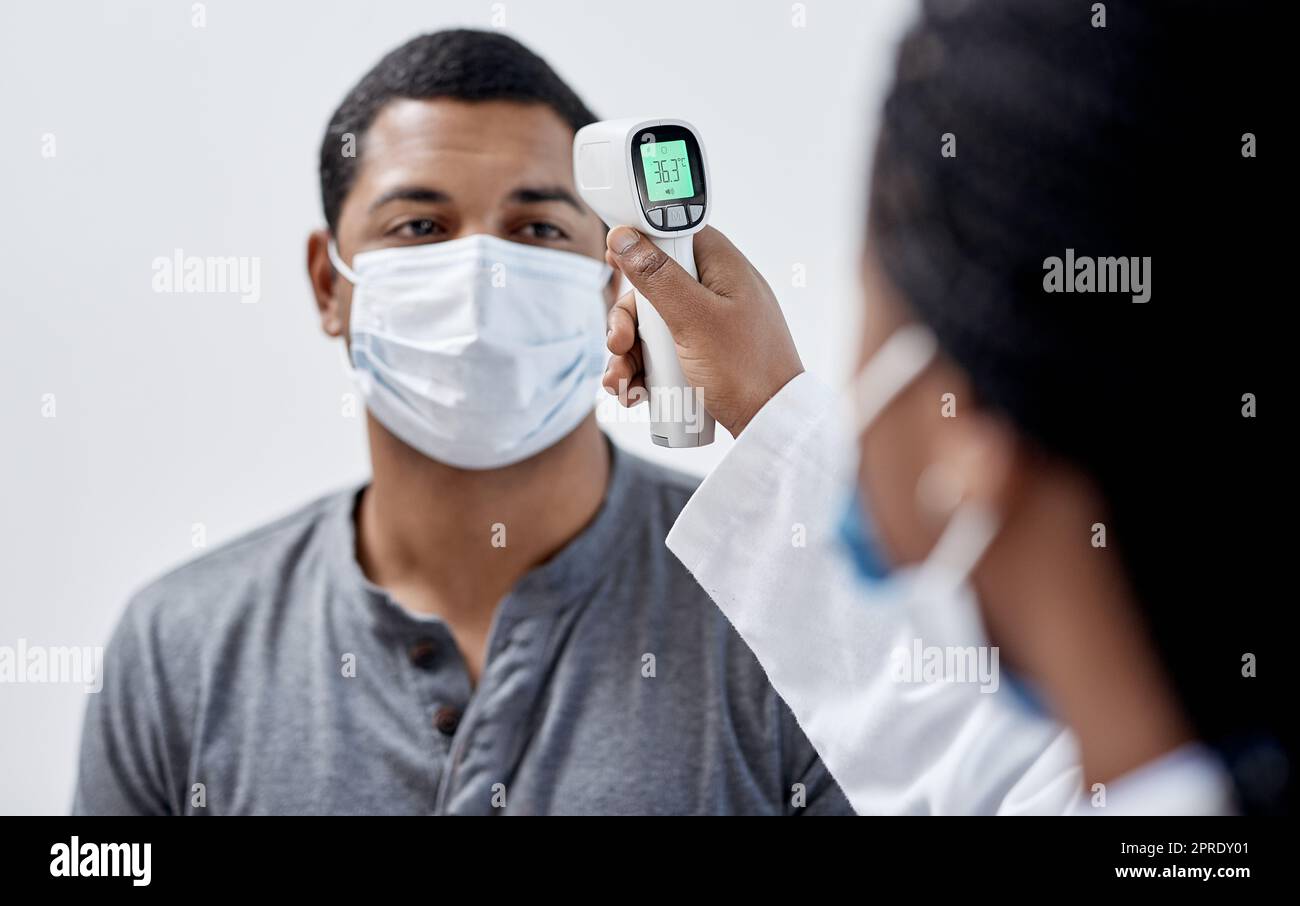 Digital infrared thermometer hi-res stock photography and images - Alamy