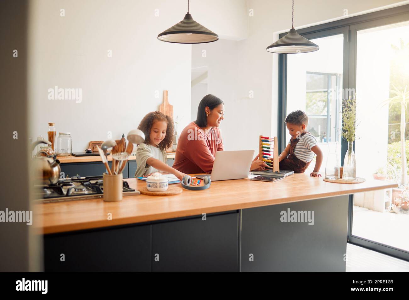 Mom studying hi-res stock photography and images - Alamy