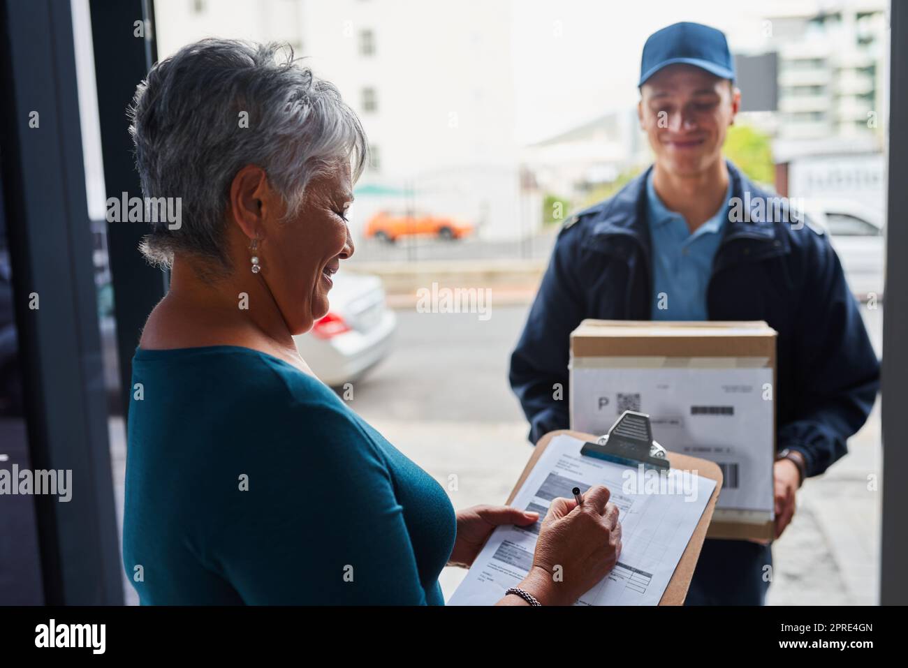 Self service parcel delivery service hi-res stock photography and ...
