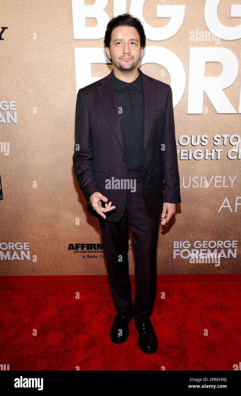 26 April 2023 Los Angeles, California - John Magaro.. the World ...