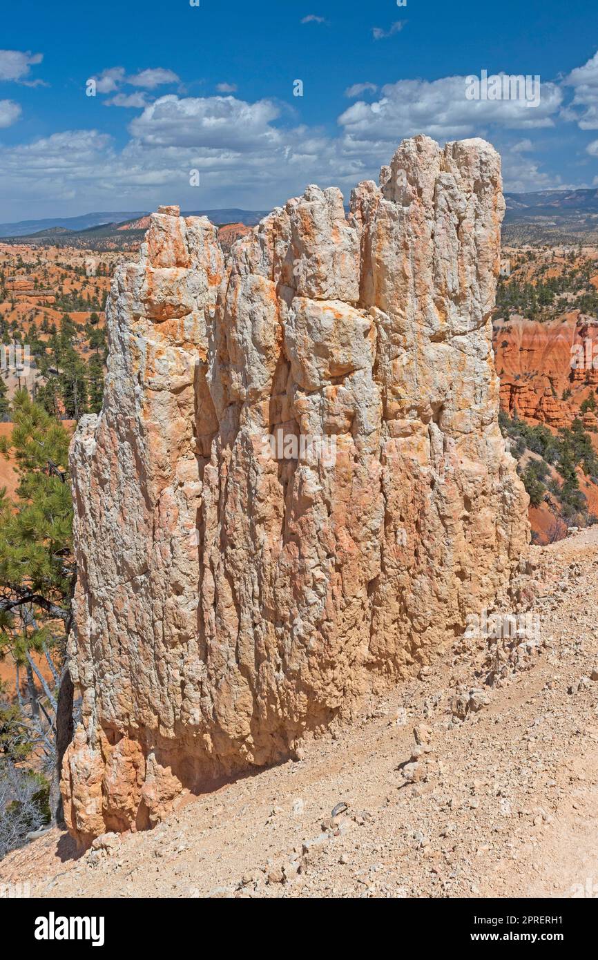 Colorful Siltstone Monolith in Bryce Canyon in Utah Stock Photo - Alamy
