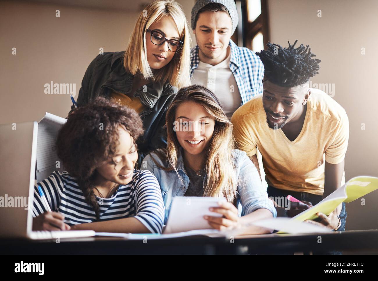 Male students working together hi-res stock photography and images - Alamy