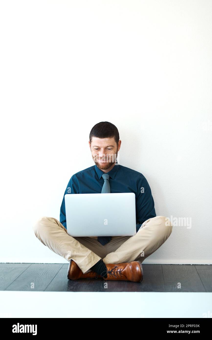 Latest designs hi-res stock photography and images - Alamy