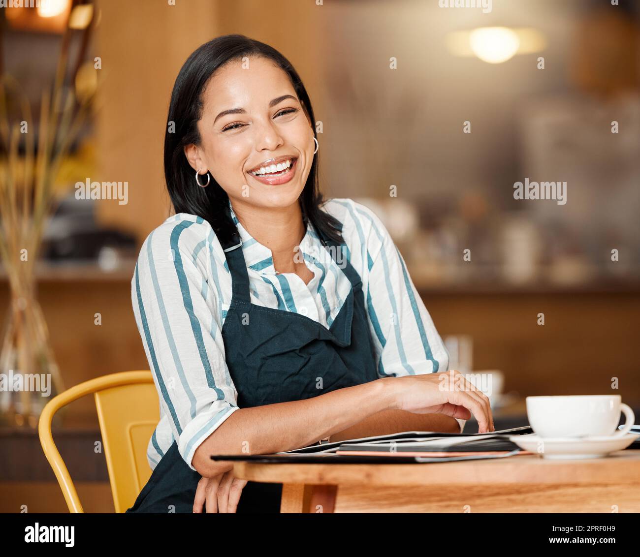 Boss lady shop hi-res stock photography and images - Alamy
