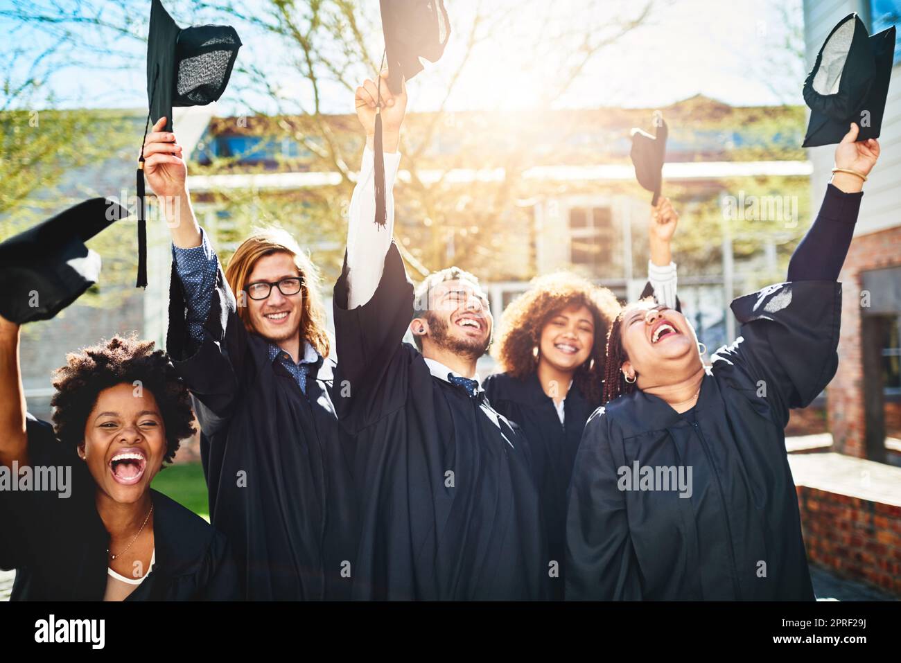 Students graduating caps hi-res stock photography and images - Alamy