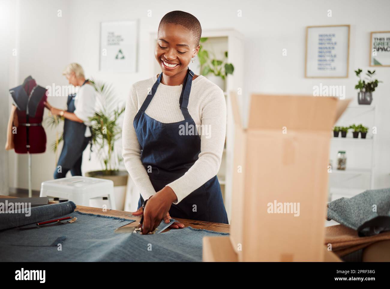 Manufacturing and measurement hi-res stock photography and images - Alamy