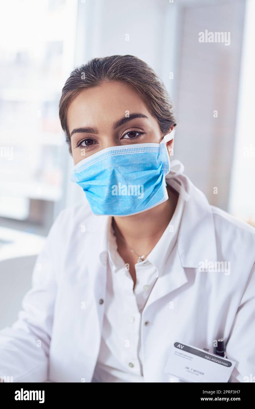 Female surgical mask hi-res stock photography and images - Alamy