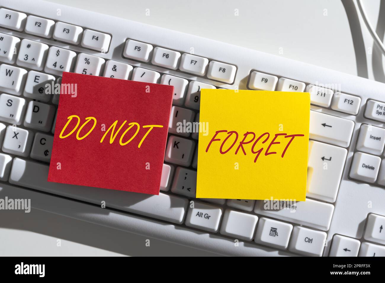 Hand writing sign Do Not Forget. Business concept Have always in mind ...