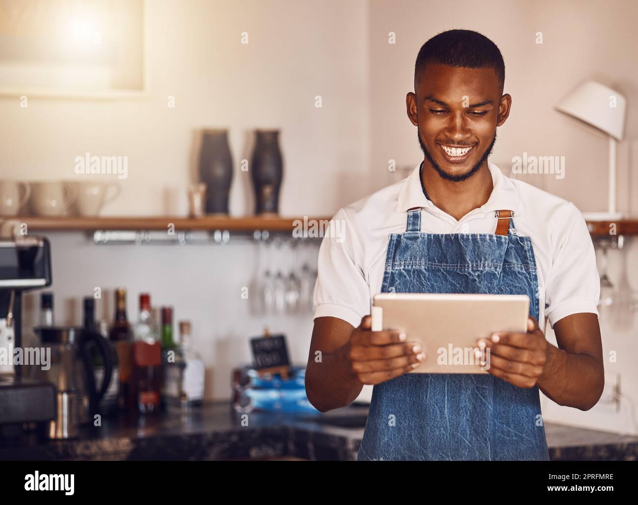 Employee job cuts hi-res stock photography and images - Alamy