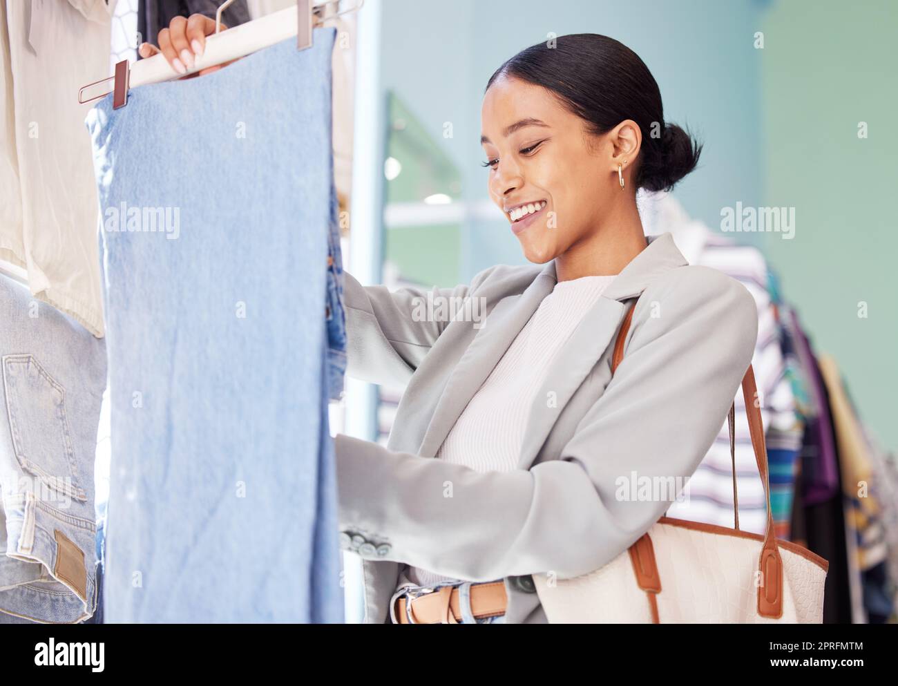 Female looking at pants hi-res stock photography and images - Alamy
