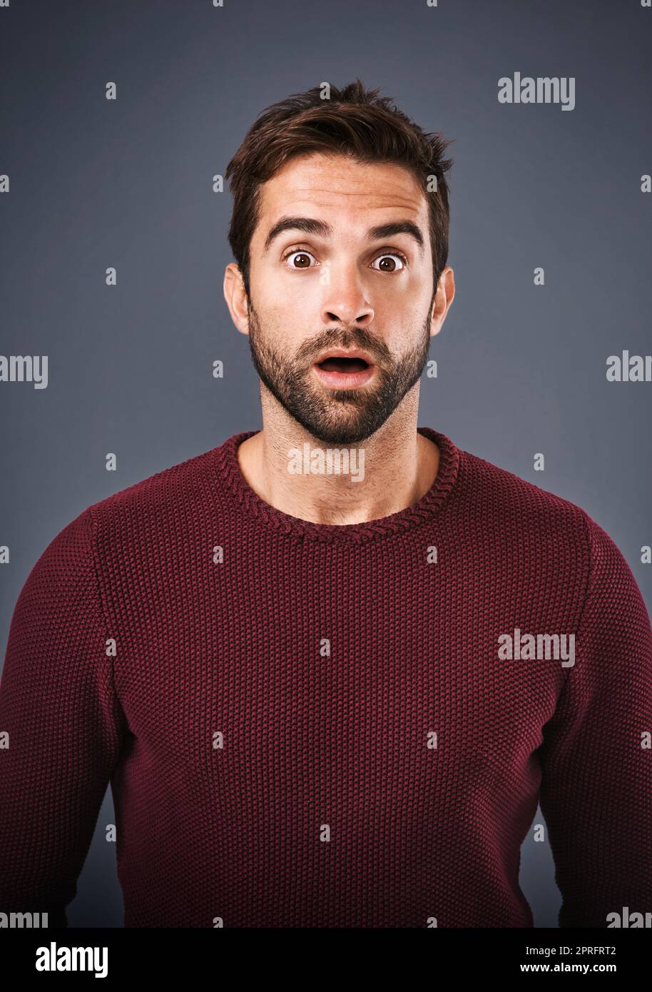 Man looking shocked and surprised hi-res stock photography and images ...