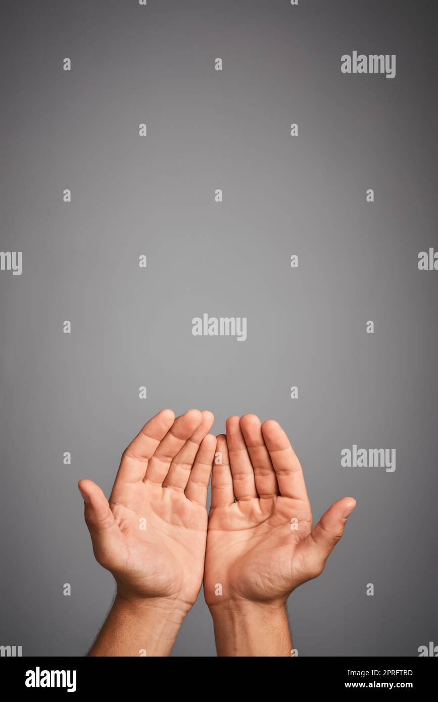 Empty cupped hand hi-res stock photography and images - Alamy