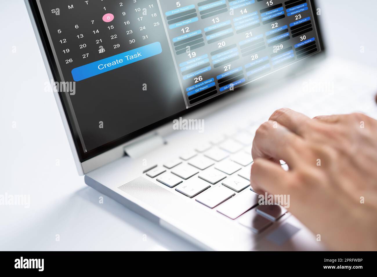 Book here booking office hi-res stock photography and images - Alamy