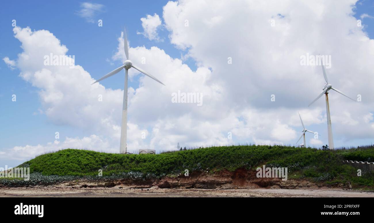 Wind turbine at the seaside Stock Photo - Alamy