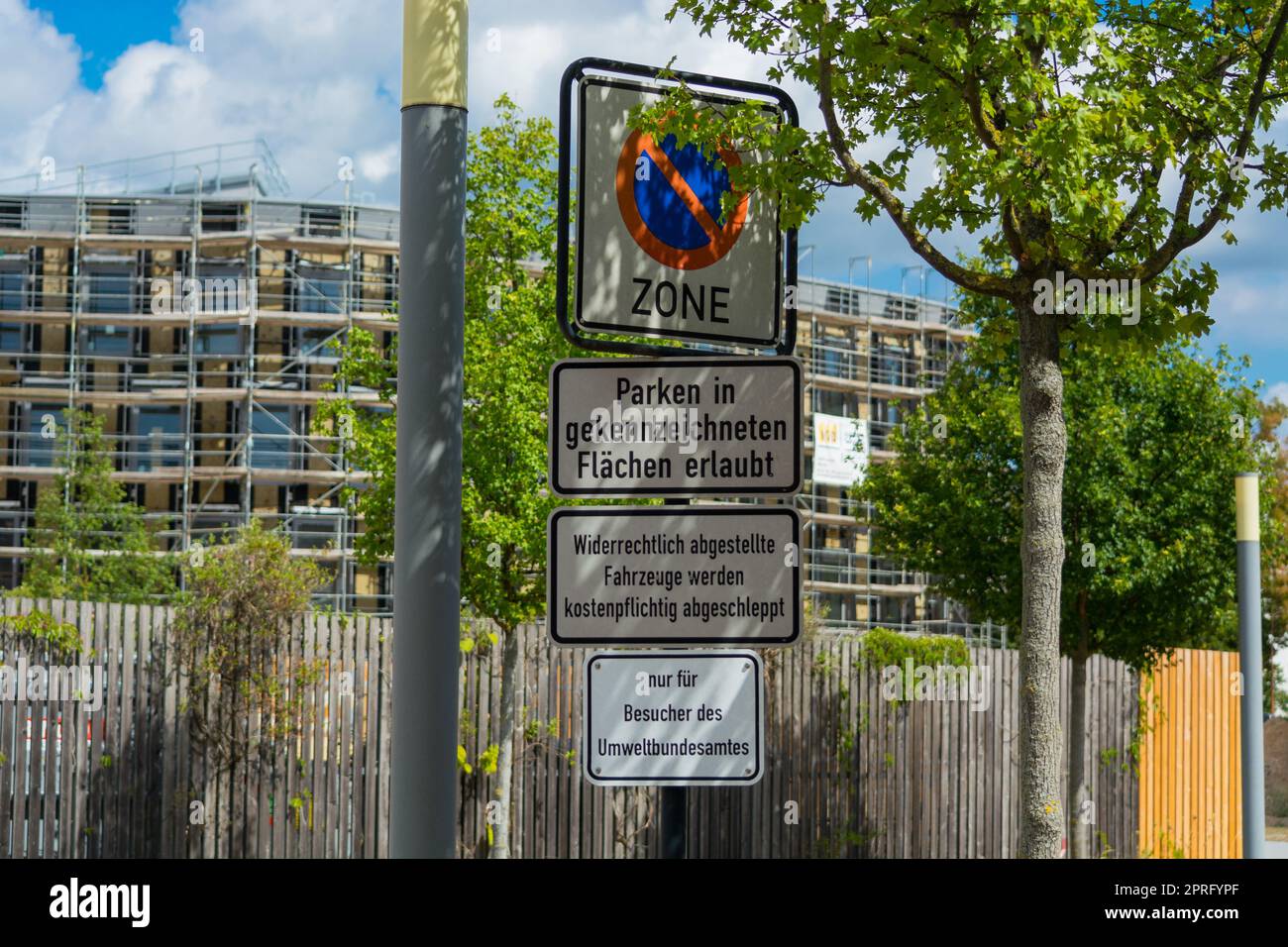 Environment agency building hi-res stock photography and images - Alamy
