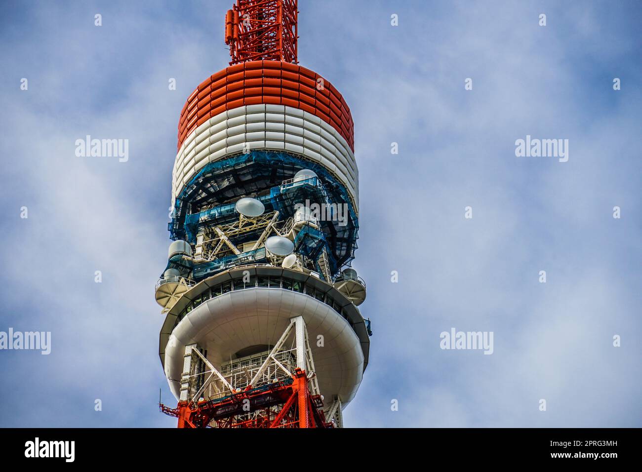 Tokyo tower construction hi-res stock photography and images - Alamy