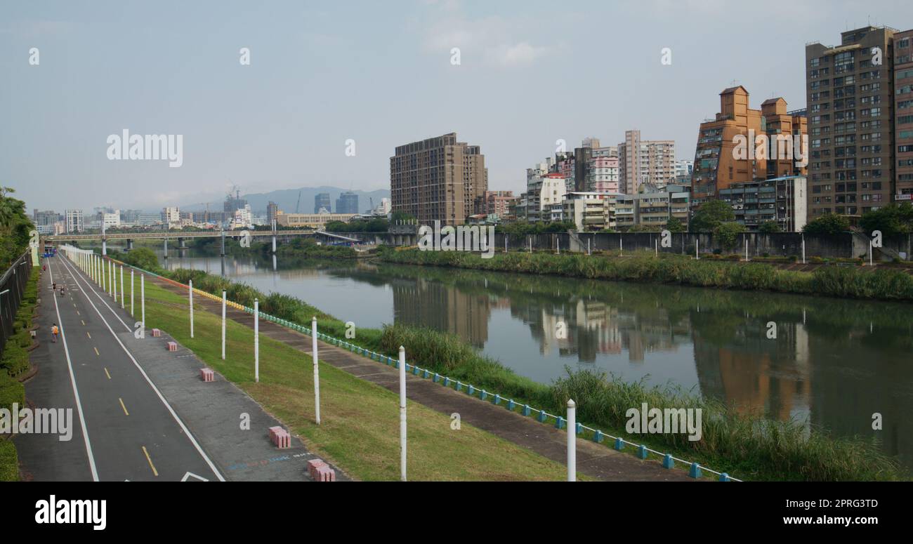 Asia taiwan view suspension bridge hi-res stock photography and images ...