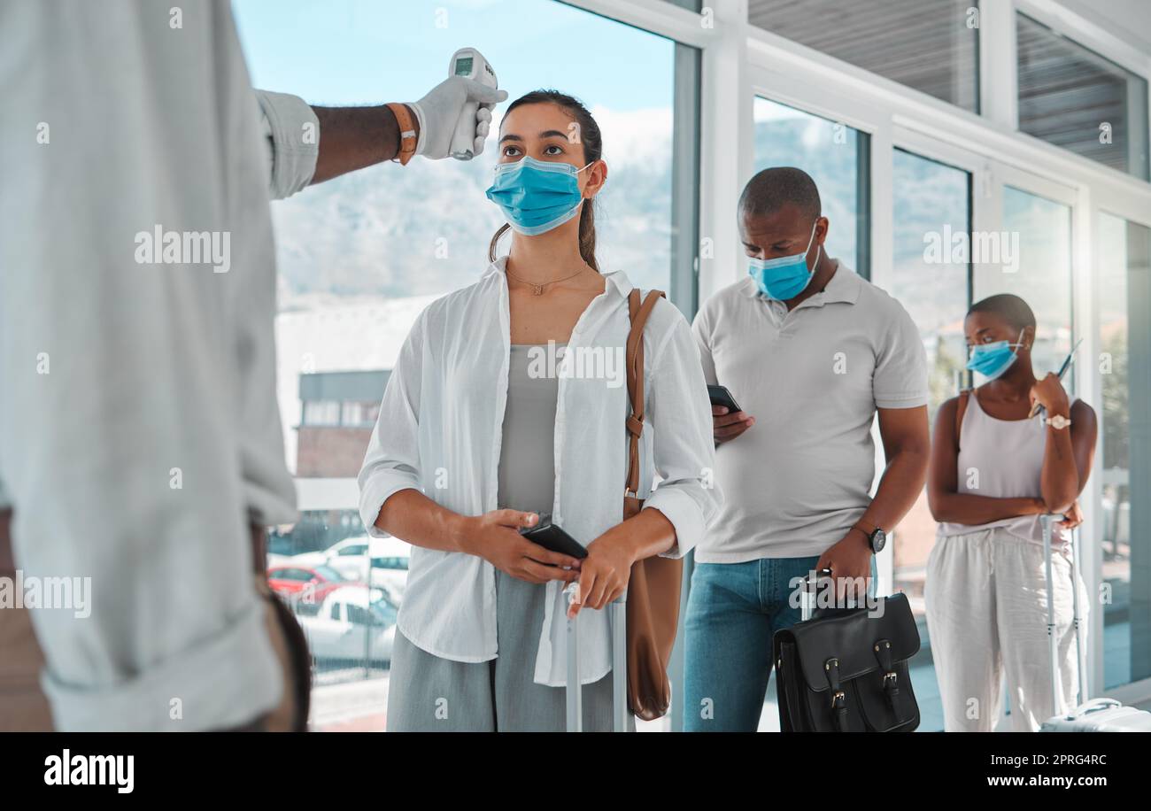 Airport medical screening hi-res stock photography and images - Alamy