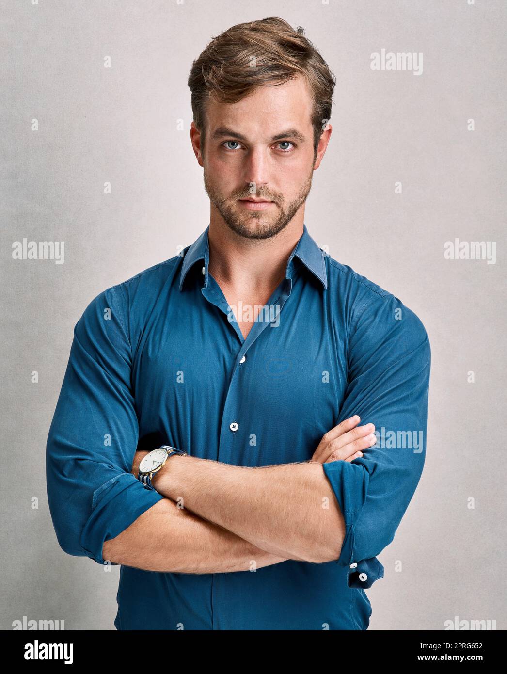 Man serious portrait young one hi-res stock photography and images - Alamy