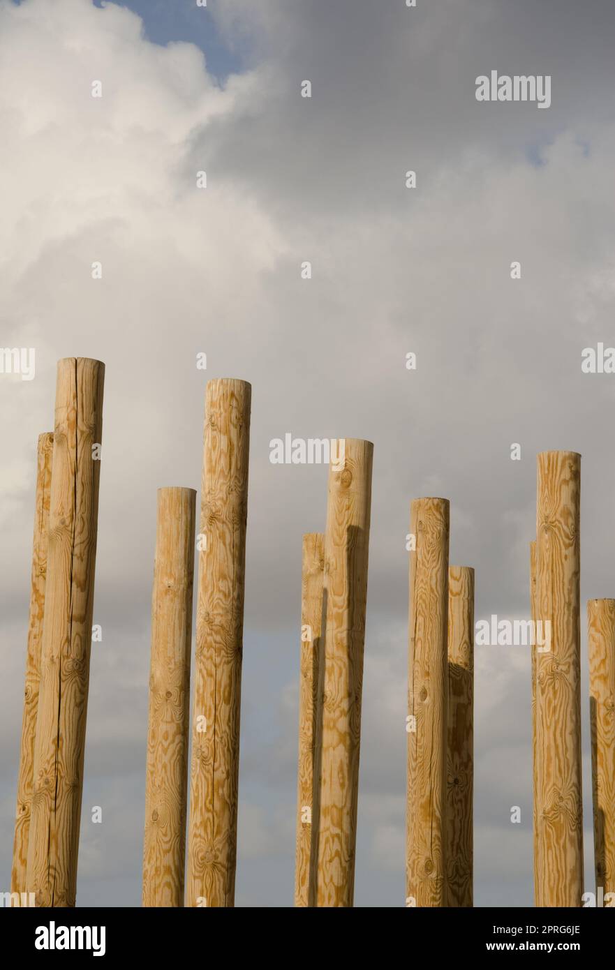 Sculpture formed by wooden posts Stock Photo - Alamy