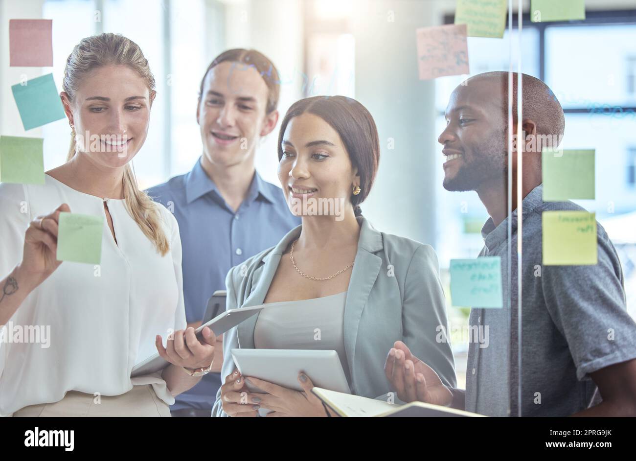 Team collaboration success hi-res stock photography and images - Alamy