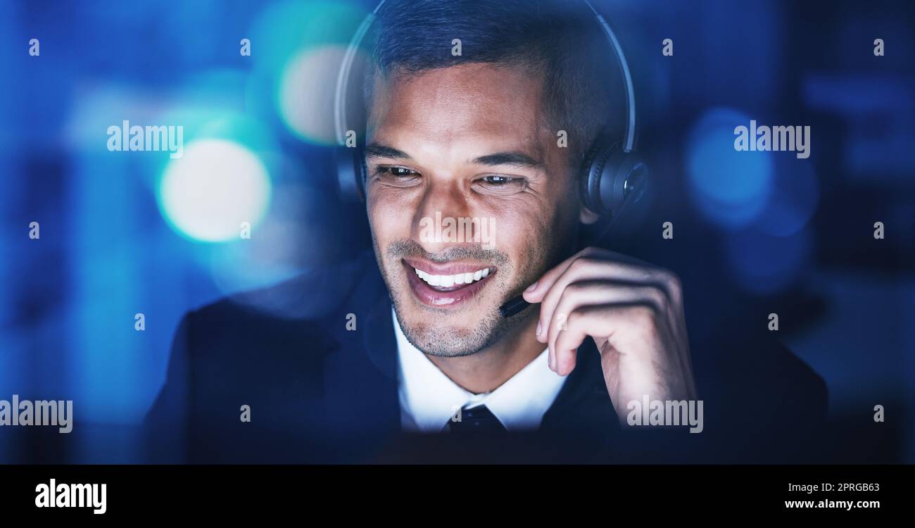Online consultation on phone hi-res stock photography and images - Alamy
