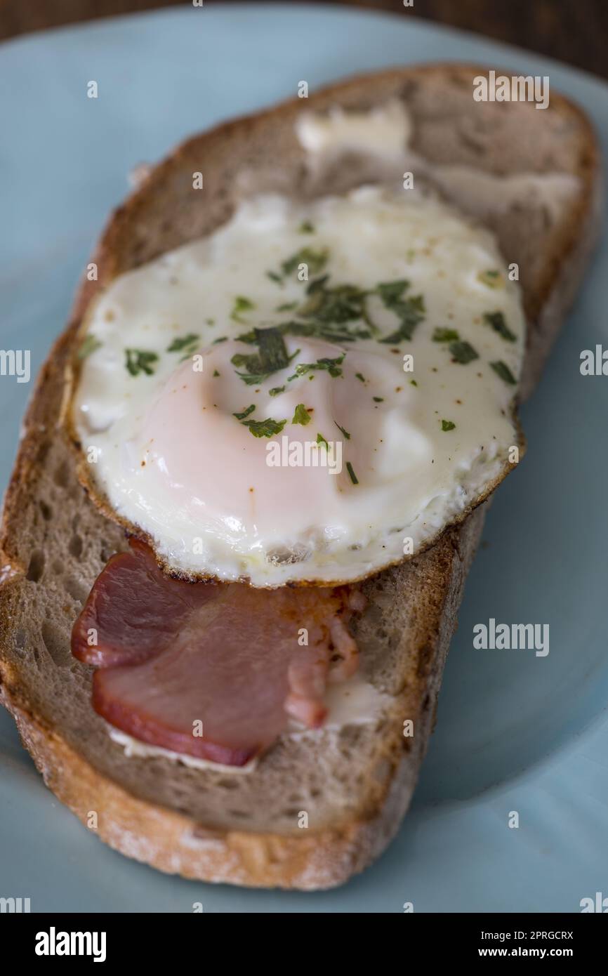 Sliced grilled ham egg hi-res stock photography and images - Alamy