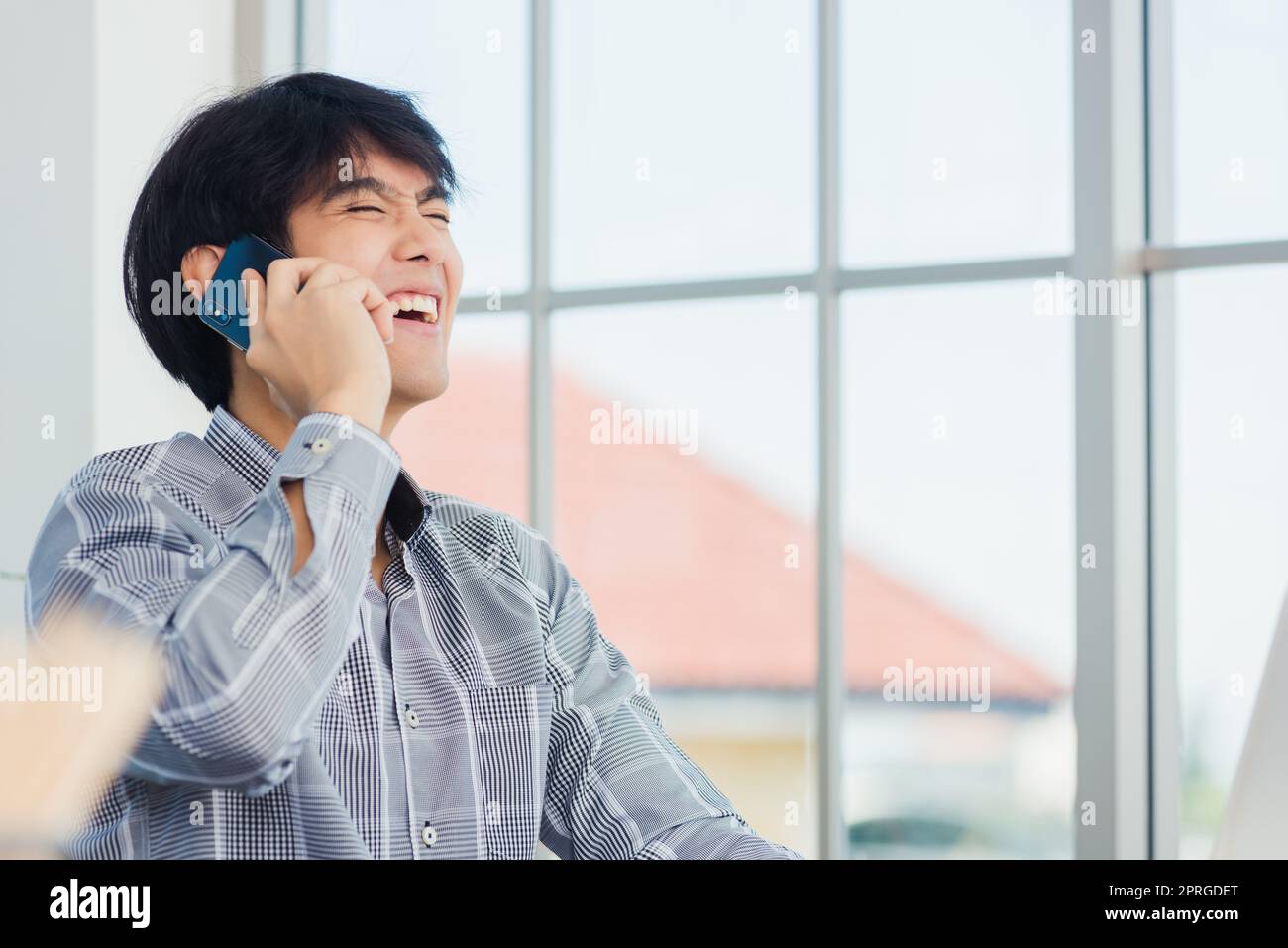 Talking telephone home hi-res stock photography and images - Alamy