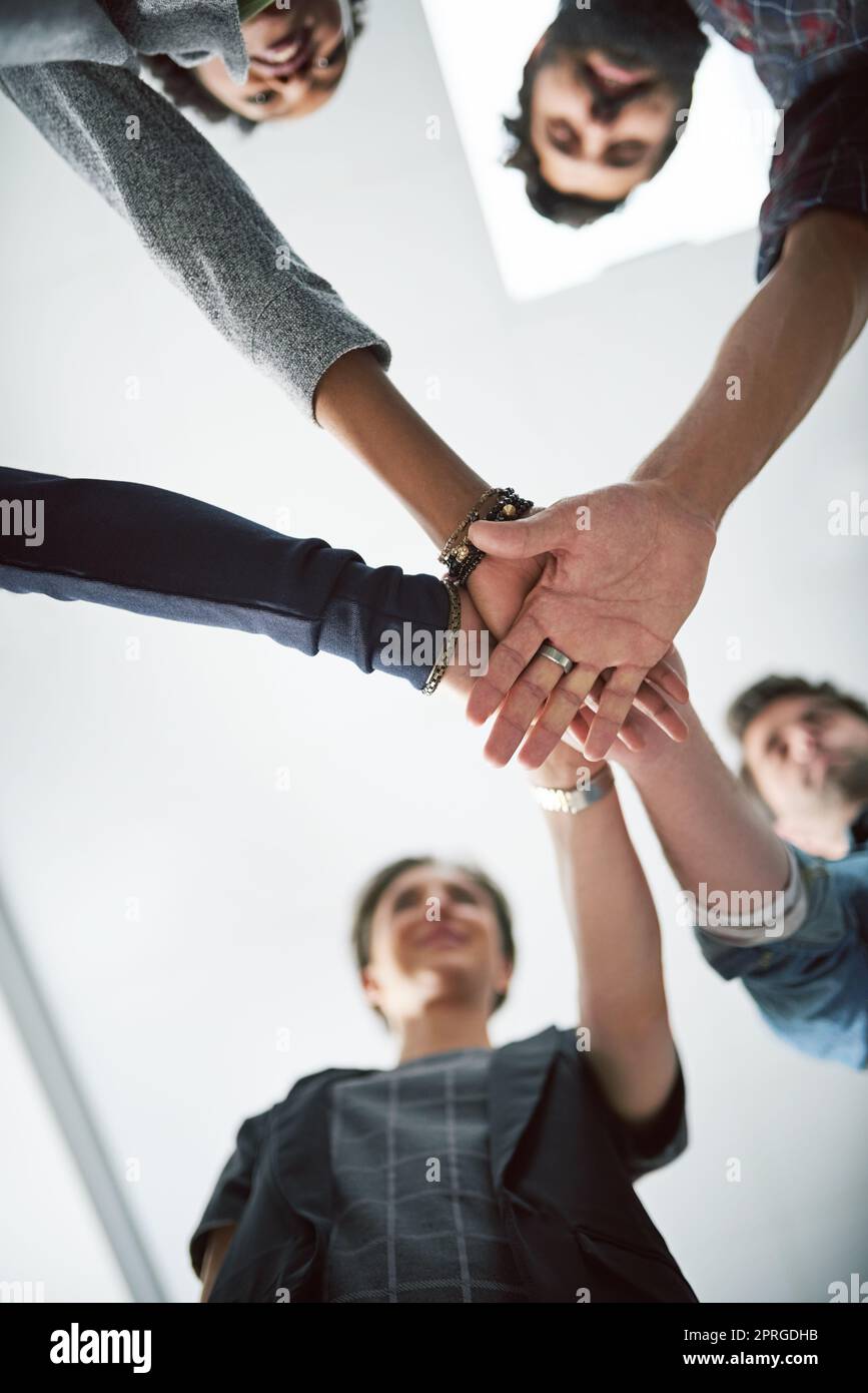 Hands for success hi-res stock photography and images - Alamy