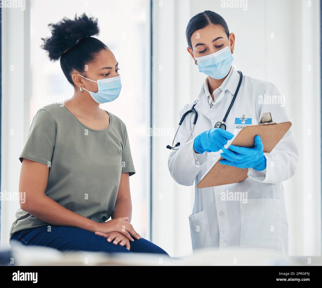 Medical paperwork hi-res stock photography and images - Alamy