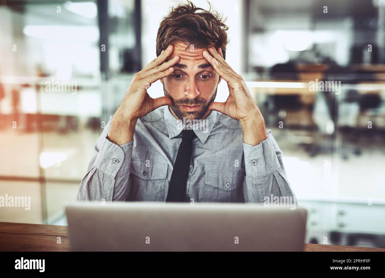 Wrap around hi-res stock photography and images - Alamy