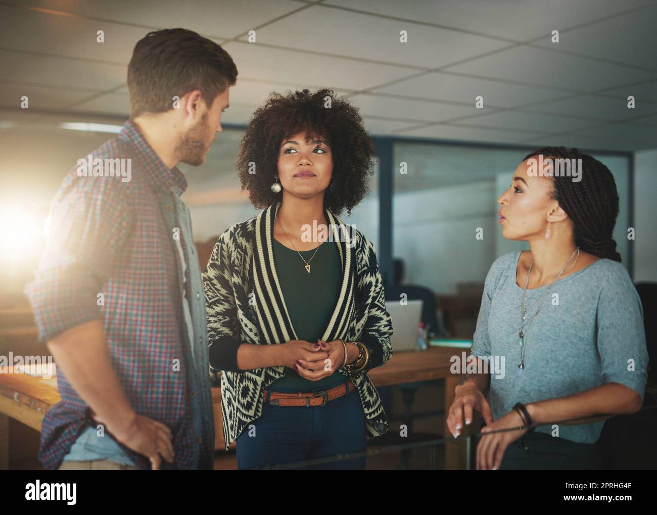 Team connection hi-res stock photography and images - Alamy