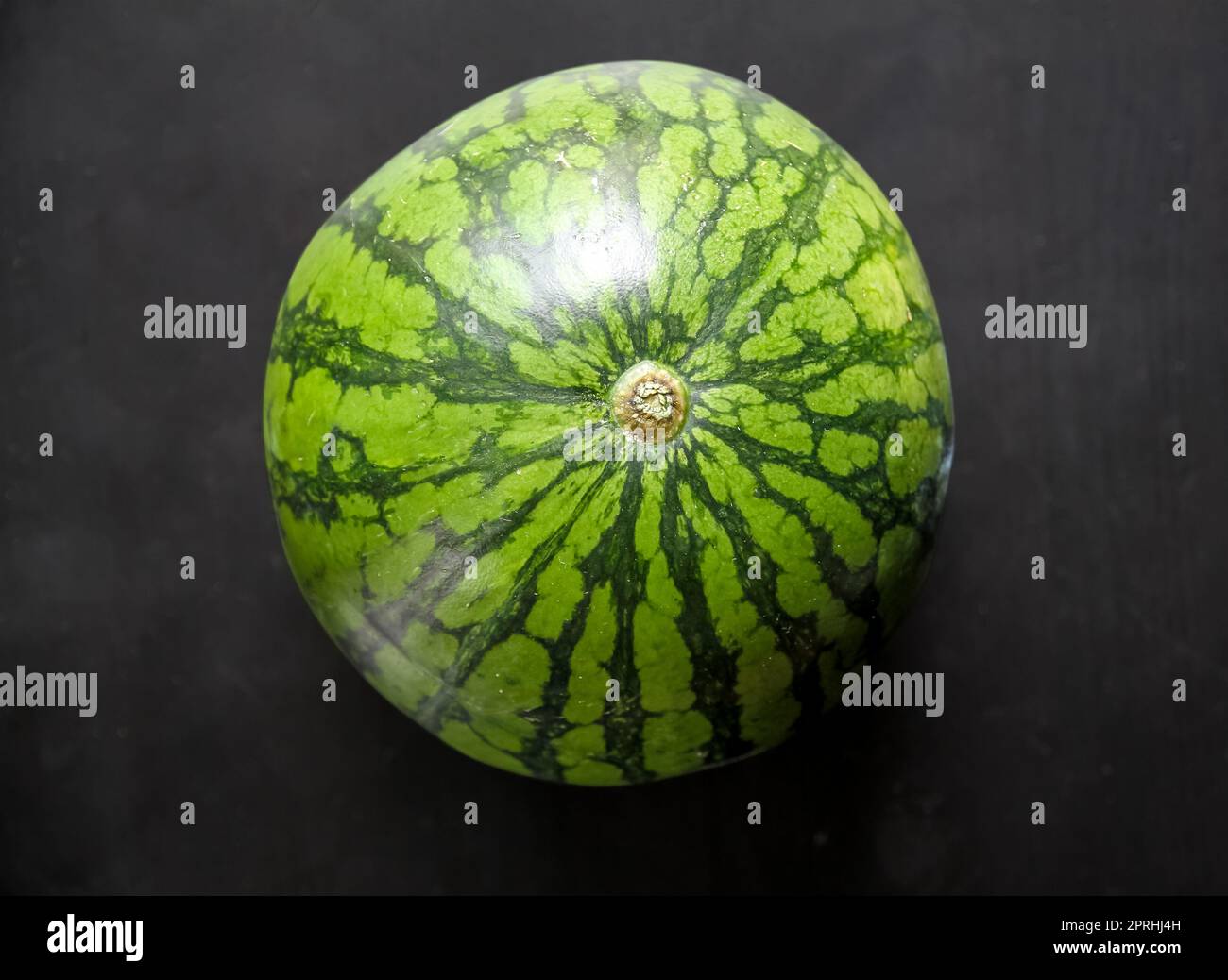 Black watermelon hi-res stock photography and images - Alamy