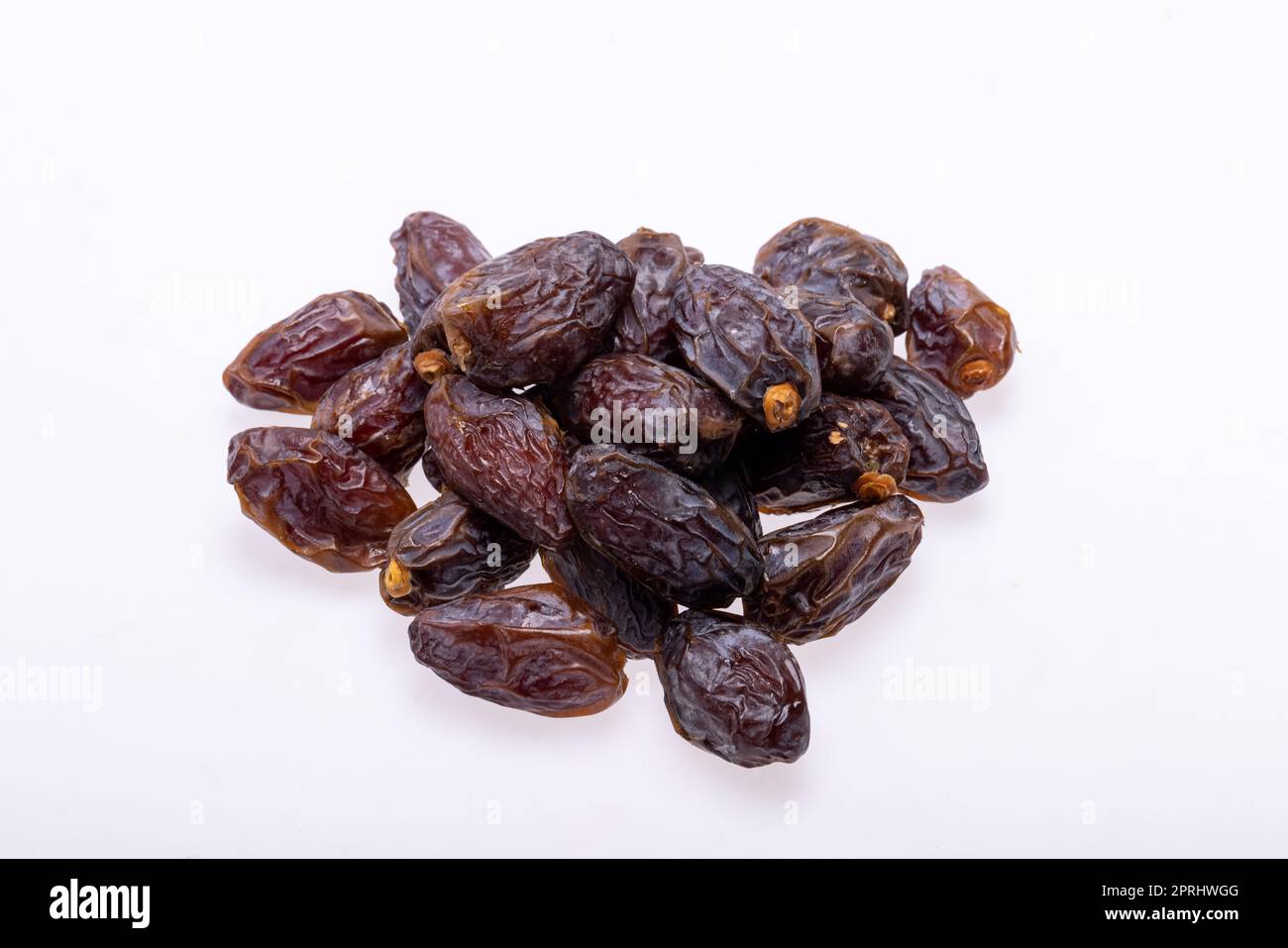 Dried medjoul jumbo dates. Modjoul is one of the noblest variety of ...