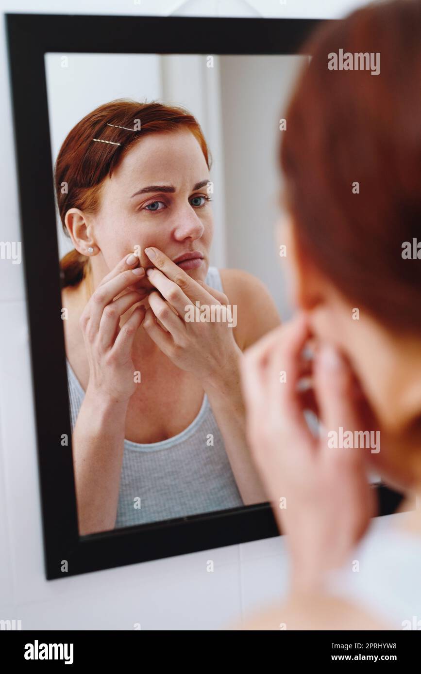 Spot popping hi-res stock photography and images - Alamy