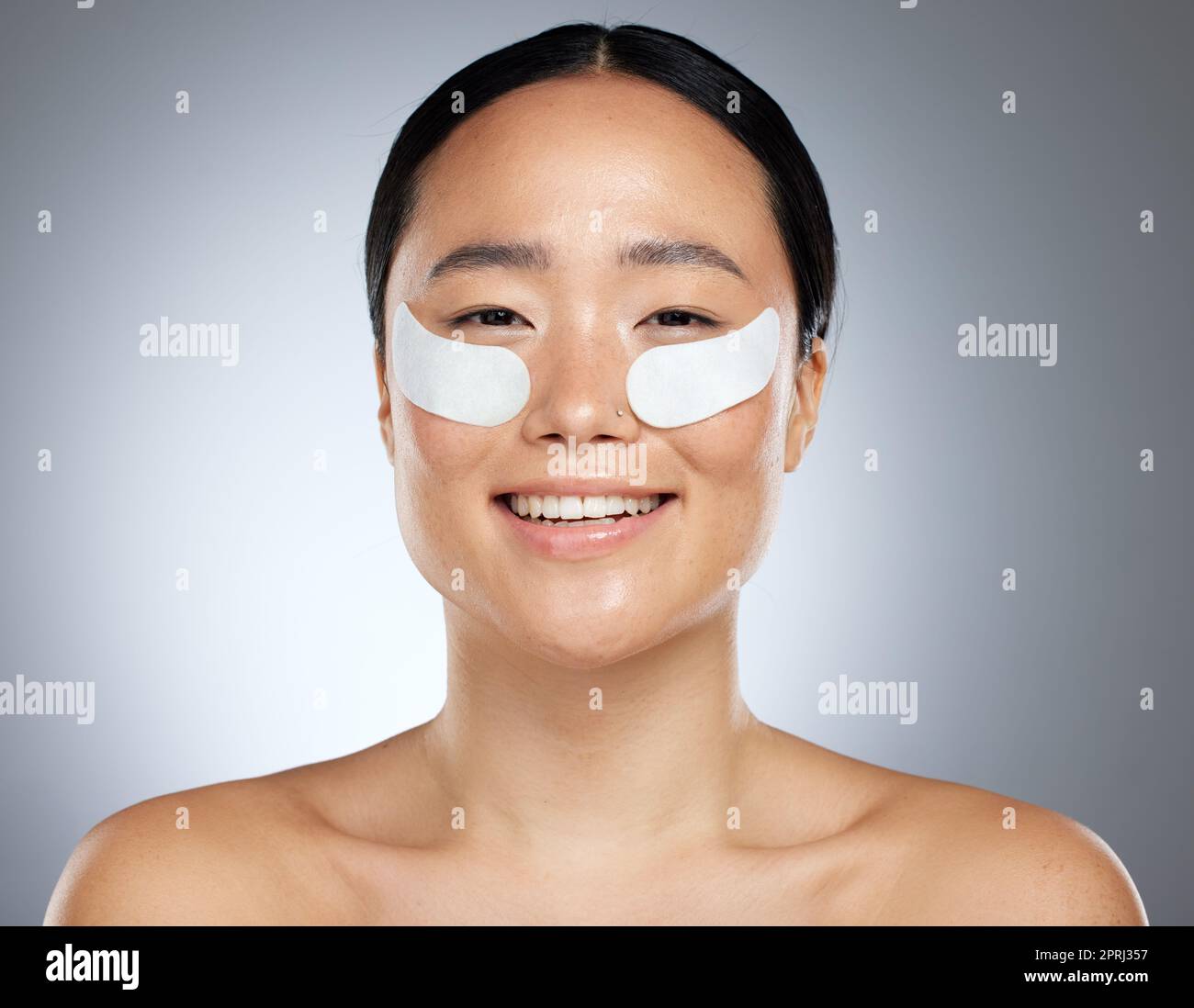 Collagen model hi-res stock photography and images - Alamy