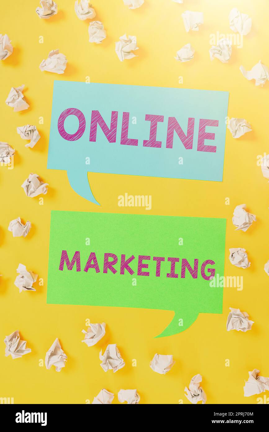 Sign displaying Online Marketingform advertising which uses Internet ...