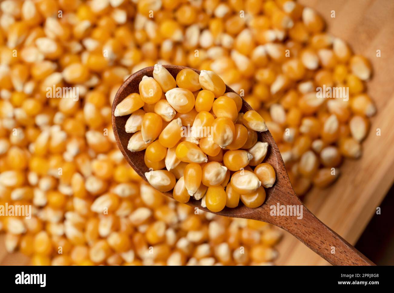 Popcorn with kernels hi-res stock photography and images - Alamy
