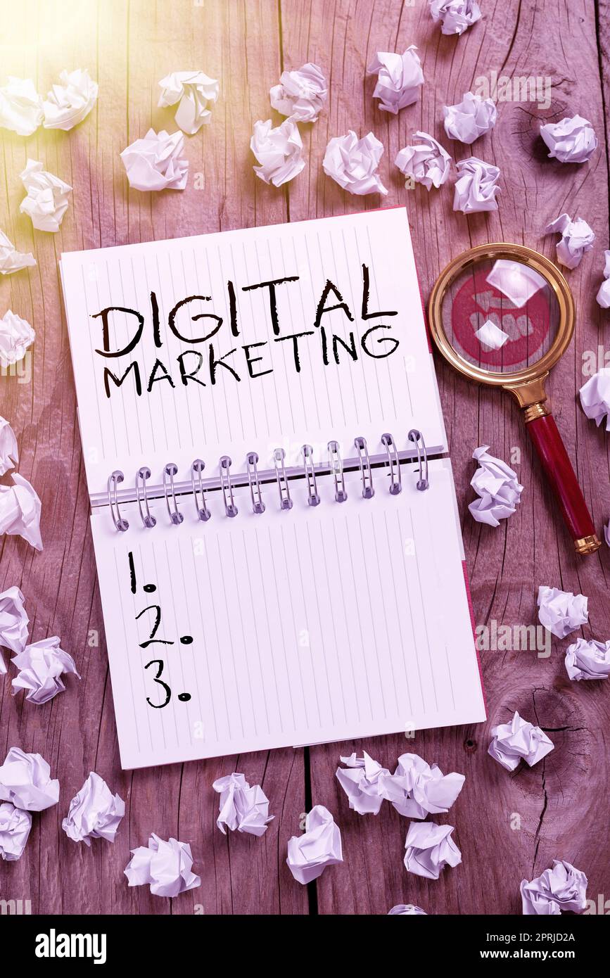 Click on ad hi-res stock photography and images - Alamy